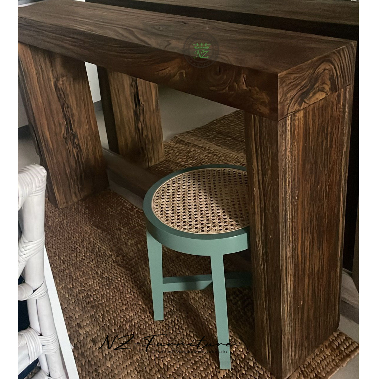 Meja Konsul Rustic Kayu Jati Solid Terbaru - Feb 2024